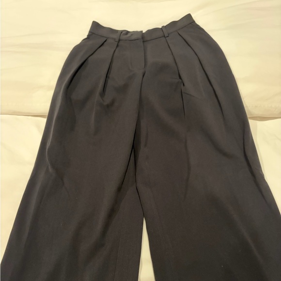 STAUD | Pants & Jumpsuits | Staud Black Pleated Pants | Poshmark